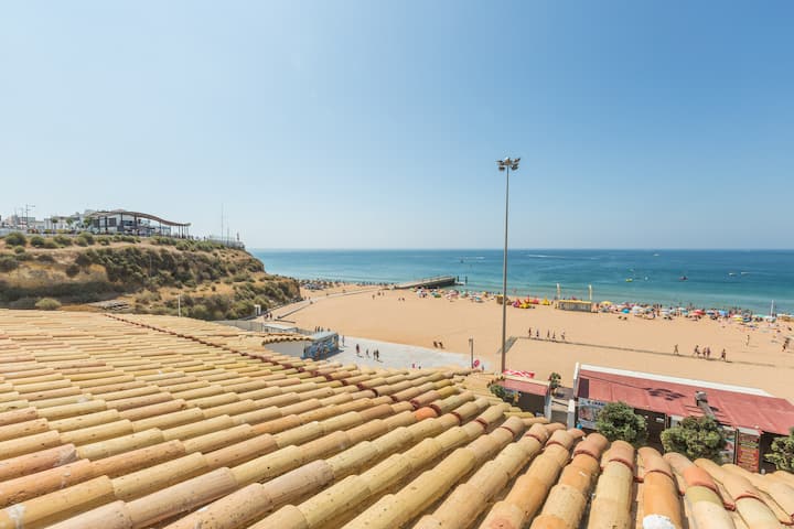 Albufeira Penthouse Beachfront - Albufeira