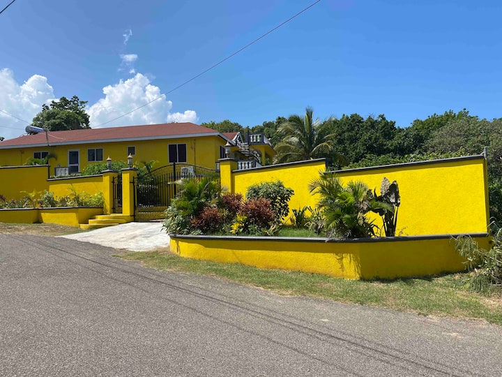 Beautiful Yellowbird Villa  Siversands Est -Gated - Jamaica