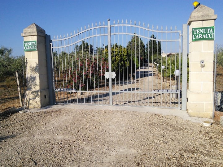 Tipica Masseria Salentina Tra Lecce E Portocesareo - Leverano