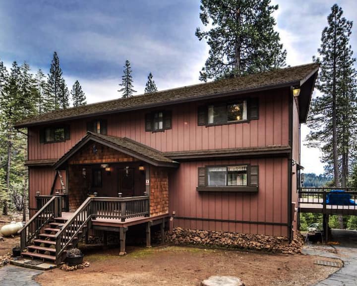 Retro Cabin W/ View~great Location~blue Lake Spr. - Arnold, CA