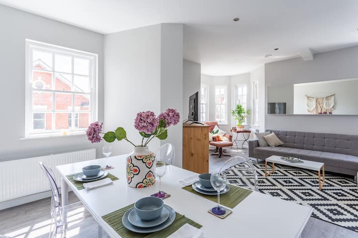 St Johns 2 Bed Apartments In Southend - Southend-on-Sea