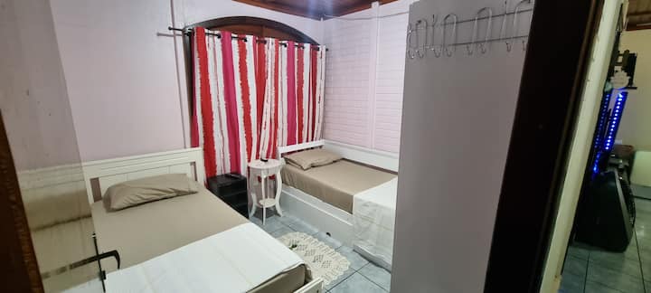 Quarto 1km Do Expo D Pedro Unicamp Pucc - 캄피나스