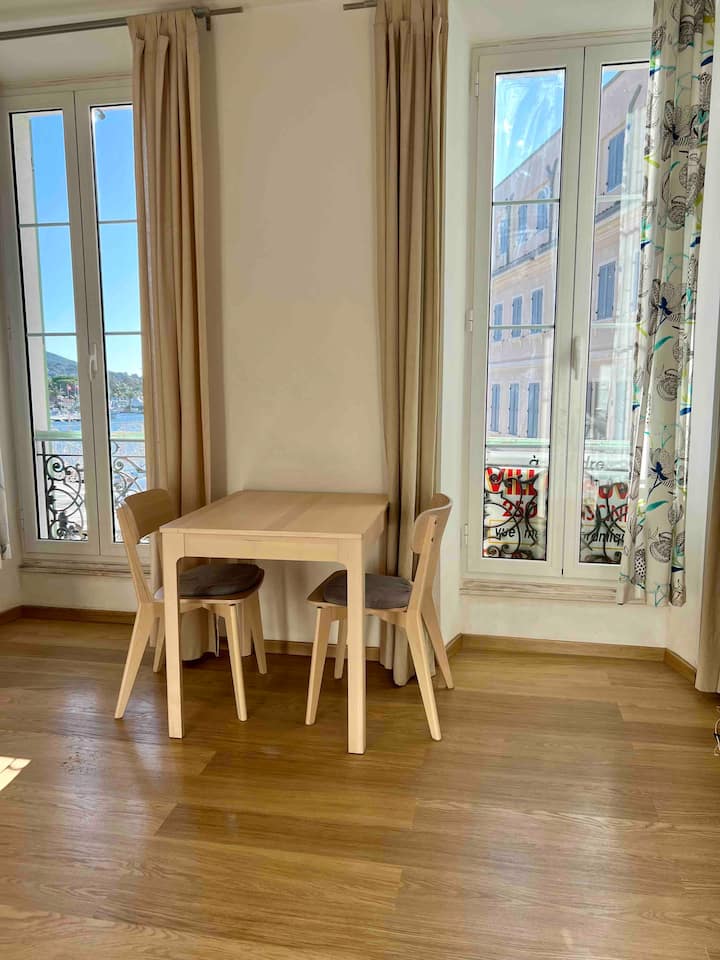 Studio Sur Le Port De Sanary, Lumineux, Wifi Fibre - Sanary-sur-Mer
