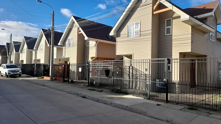Casa 2 Pisos, Villa Residencial - Punta Arenas