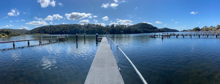 Waterfront Home - Dog Friendly - 1hr Frm Sydney - Gosford
