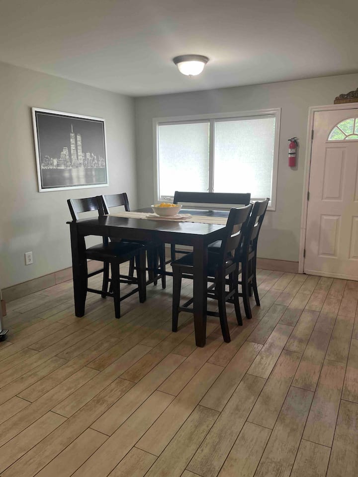 Cozy Bedroom /Bath!private Room,prime Location - Chatham, NJ