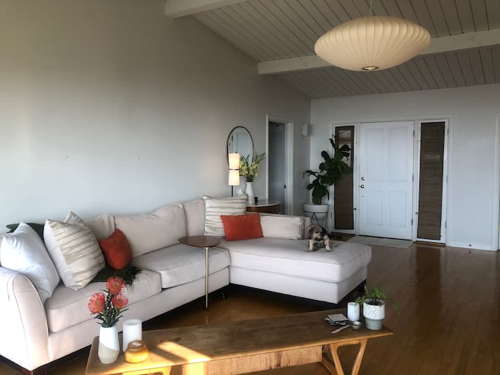 Gorgeous Riviera Home W Ocean Views - Santa Barbara, CA