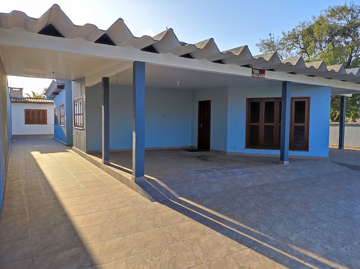 Casa Ampla Em Gaivotas/matinhos A 250mts Do Mar! - Matinhos