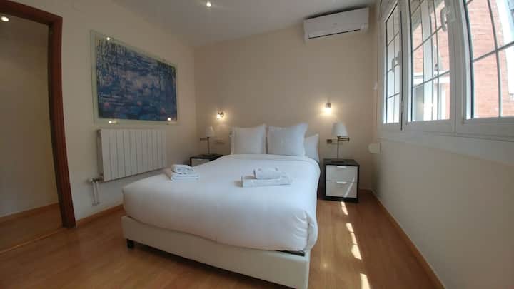 Pretty House Close To Fira Barcelona With Terrace - Gavà