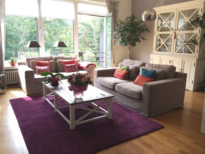 Appartement Splendide Au Chatelain - Brussels