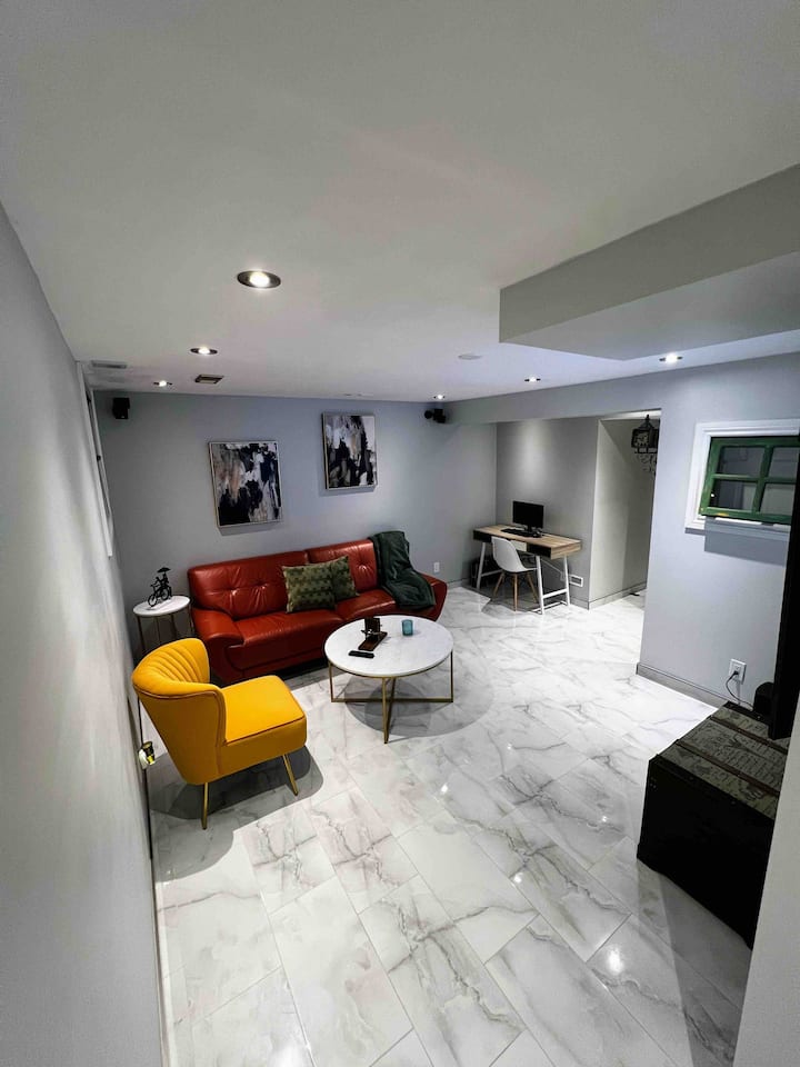 Coco Cozy Basement - Waterloo, Ontàrio, Canadà