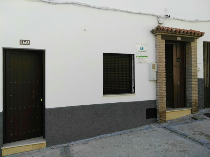 Apartment With 3 Bedrooms In Setenil De Las Bodegas, With Wonderful City View, Terrace And Wifi - Alcalá del Valle