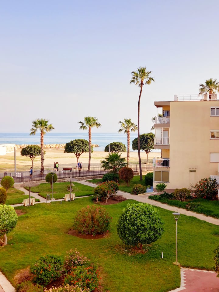 Frente Al Mar Y Playa - Cambrils