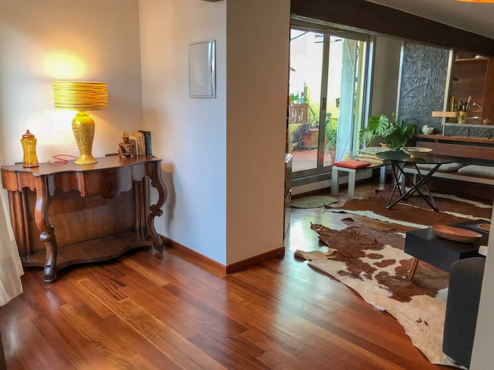 Open Plan Rooftop Apartment With Garden - Valencia