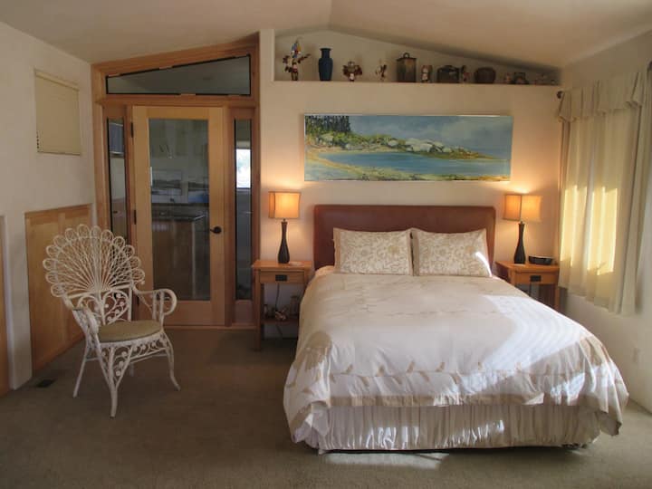 Garden View Studio - Spacious Apt - Sonoma, CA