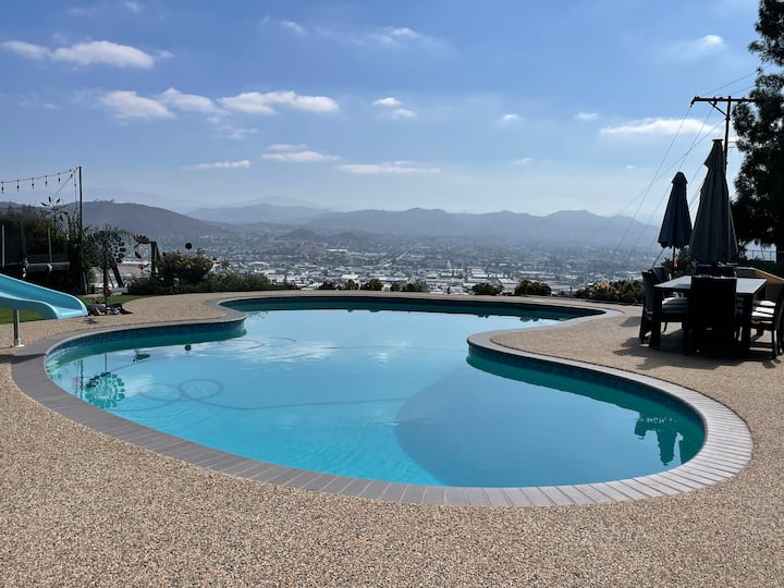 Poolside Studio With Panoramic Views - La Mesa