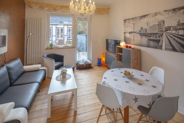 Apartmenthaus Lorbach "Düsseldorf", Solingen, Hbf - Langenfeld