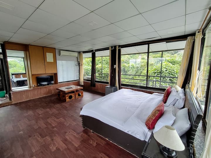 The Ranch House For 4-12 Pax - Mount Abu