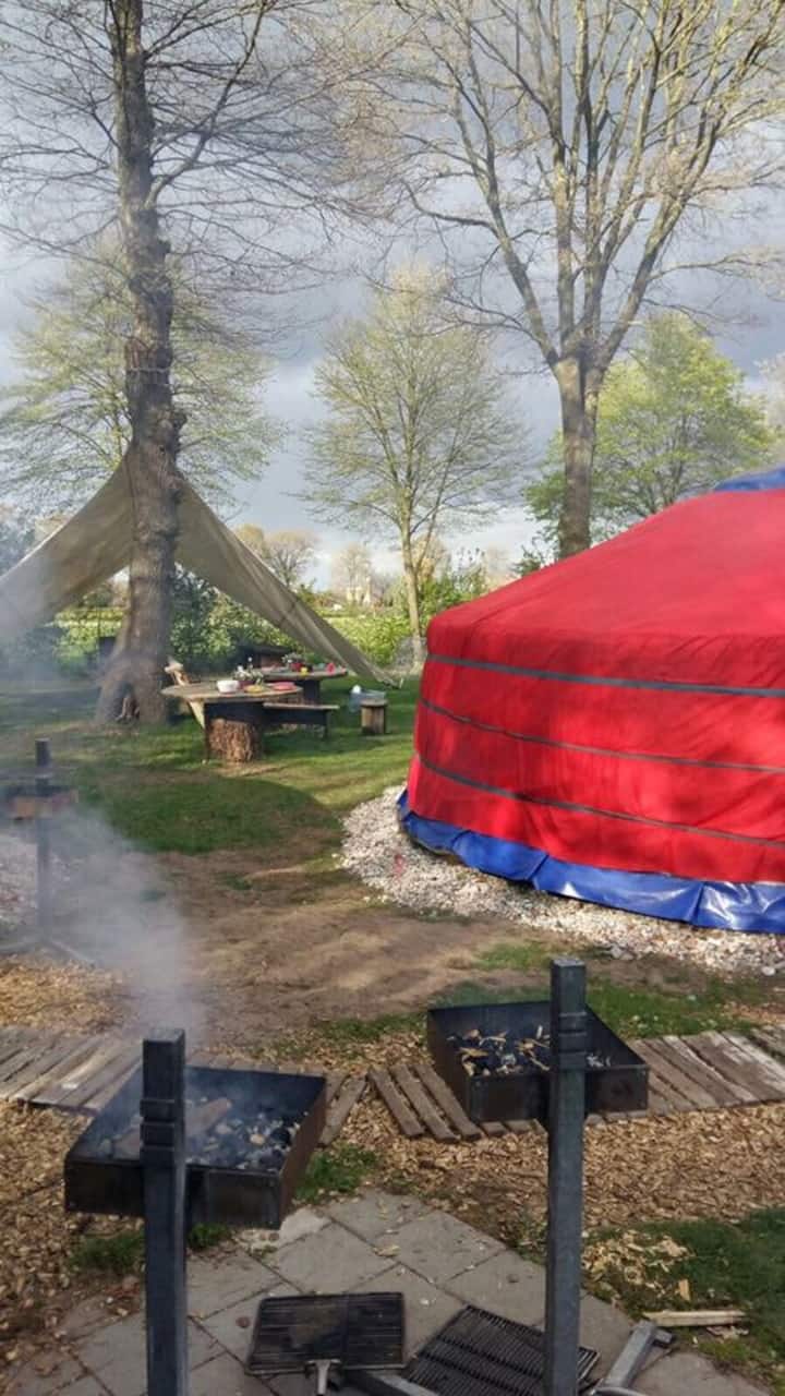 Yurt Op Prachtige Plek - Ede