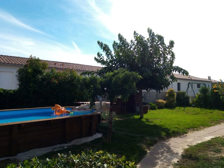 Maison Avec Jardin, Idéal Famille - Vaucluse