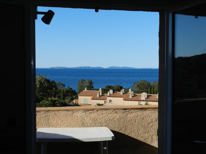 Horizon-gigaro La Canopée  15mn De Sttropez - Ramatuelle