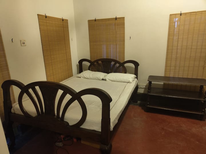 Fully Serviced Suite @ Central - Kalkutta