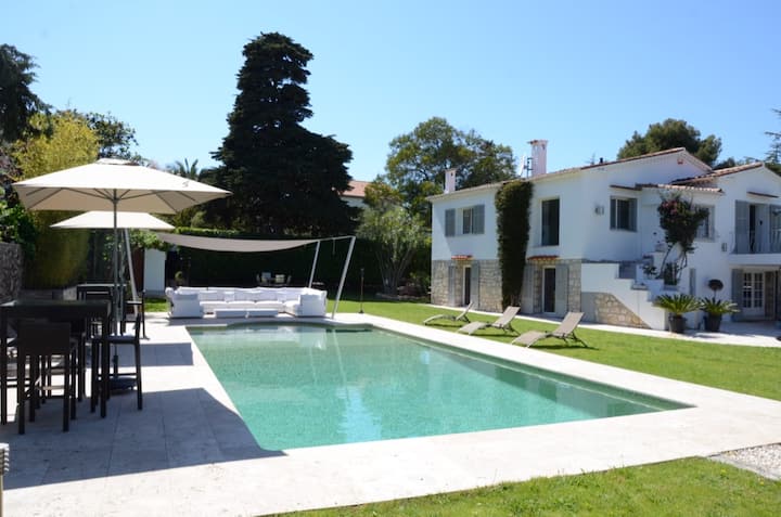 Capleouna Villa Manou, 200 M Plage . - Antibes