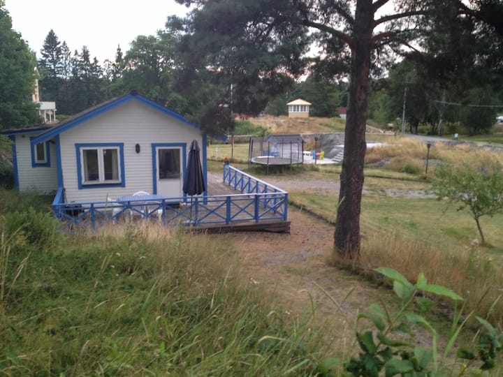 Charming Cottage By The Water - Sandhamn