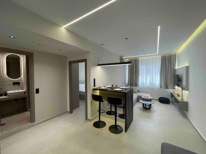 Ladadika Luxury Apartment #4 - Thessaloniki