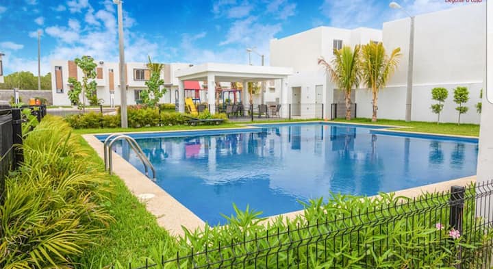 Alberca, áRea De Juegos Y Reuniones, Playas - Heroica Veracruz