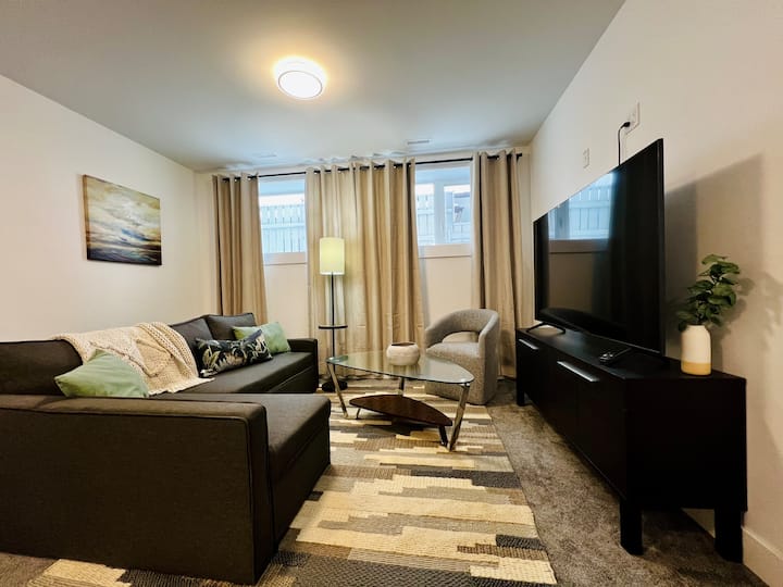 New 2 Bdrm Suite Near Hospital! - Lethbridge