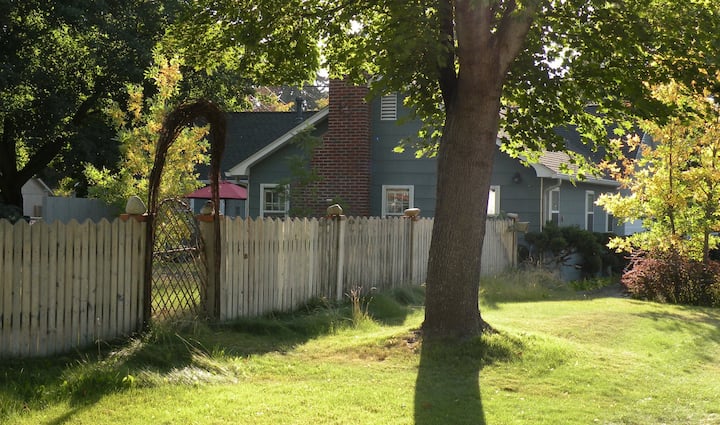 Withy Gate Lodgings - Hamilton, MT