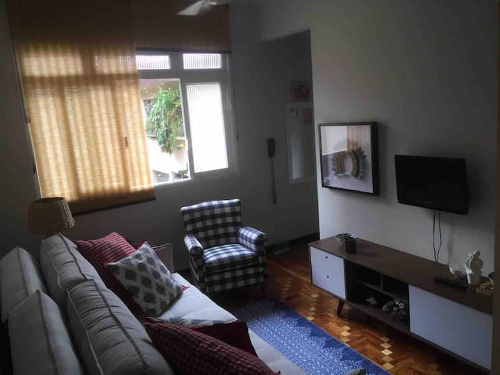 Apartamento Charmoso Na Praia De Itararé S.vicente - Santos