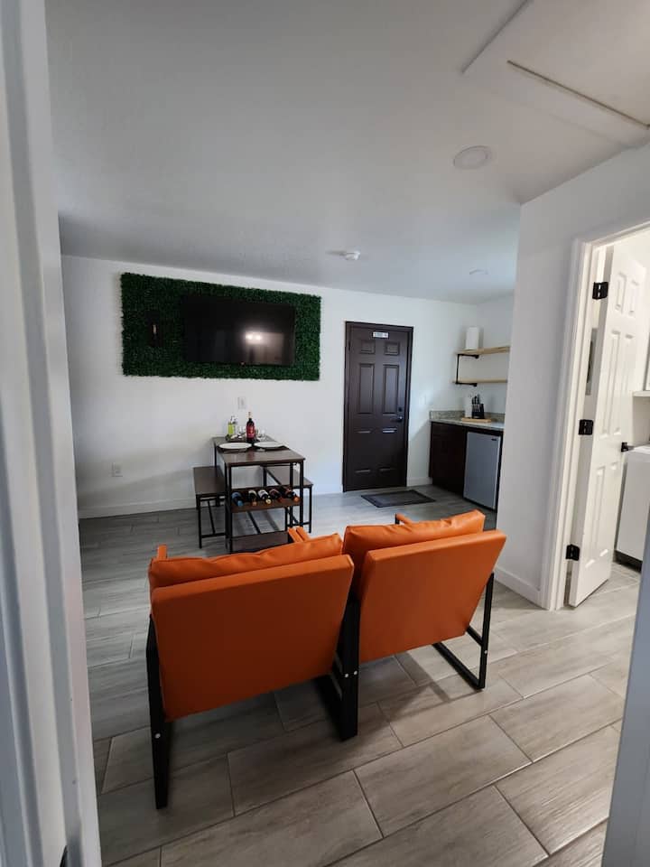 Cozy Apartment In Villa Salem - Zephyrhills, FL