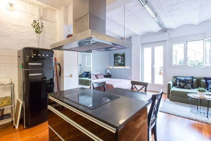Barcehome With Terrace, Next To Sagrada Familia! - Barcelona