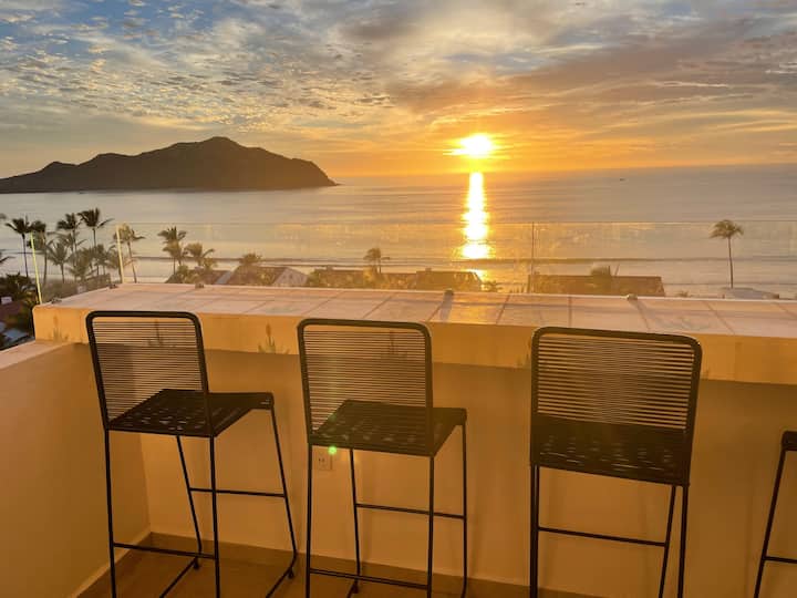 Ph Entero Con Vista Al Mar En Zona Dorada - 3 Hab - Mazatlán
