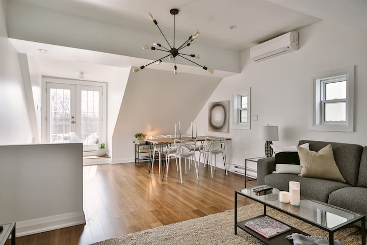 Stunning Sky Loft W. Private Rooftop Terrace - Toronto, ON