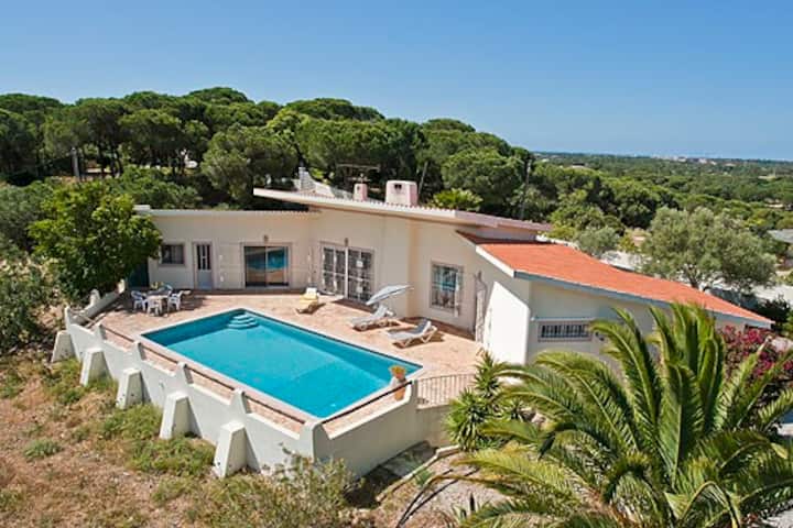 Villa à São Lourenço - Situation Paisible - Almancil