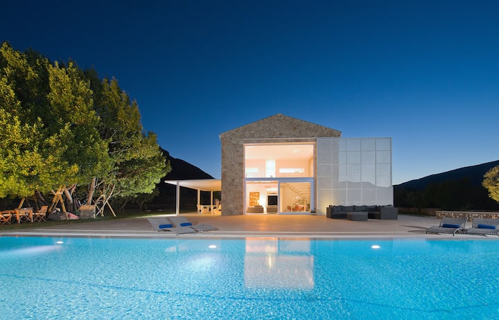 Beauty In The Heart Of Andalusia - Carcabuey