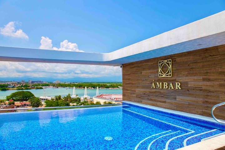 Ocean View 2 Bed- Spectacular Views - Hotel Zone - Puerto Vallarta