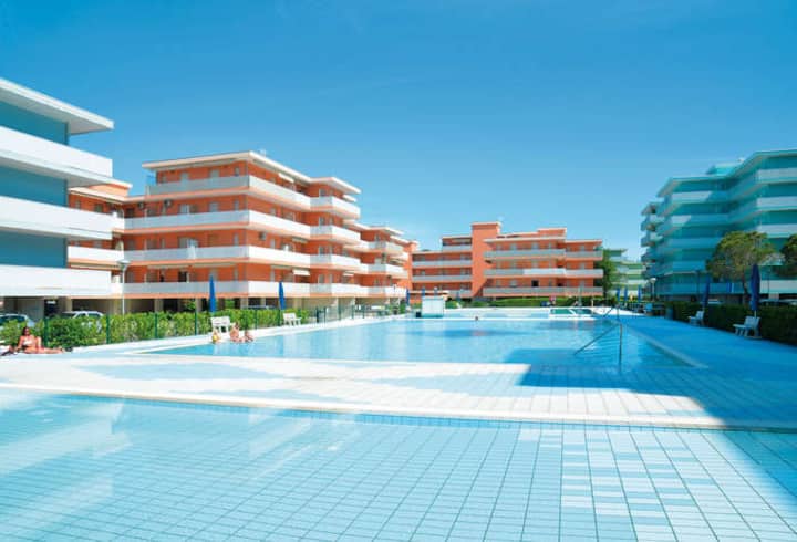 Sunny Modern Studio With Pools - Bibione