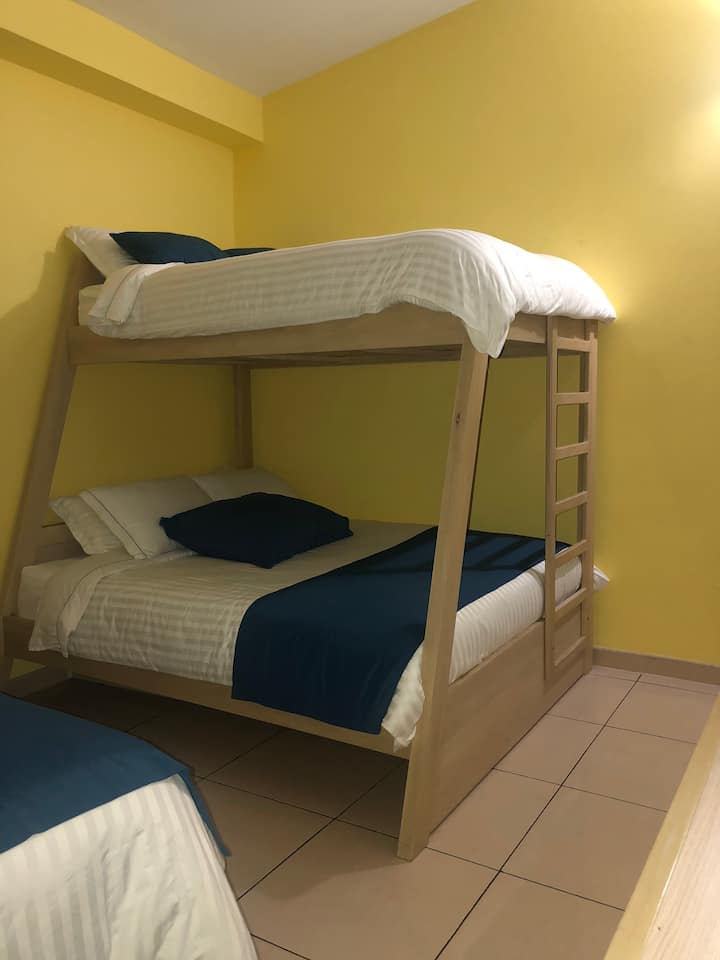 Hostal Paradise - Santa Marta
