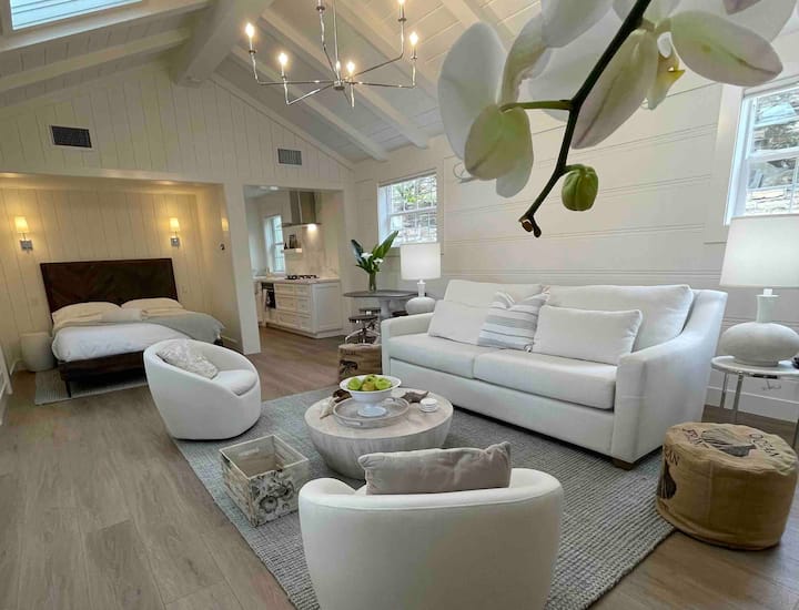 Oceanview Cottage - Carmel - Pebble Beach - Monterey, CA