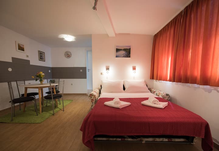 Central Area Apartment - Split