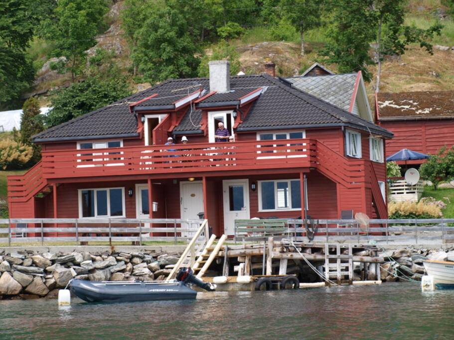 Lunden Ferie - Fjordidyllen 1 - Apartments for Rent in Slinde, Sogn og ...