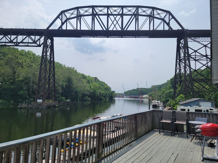 Unique Waterfront Loft: Rondout Creek Kingston, Ny - Kingston, NY