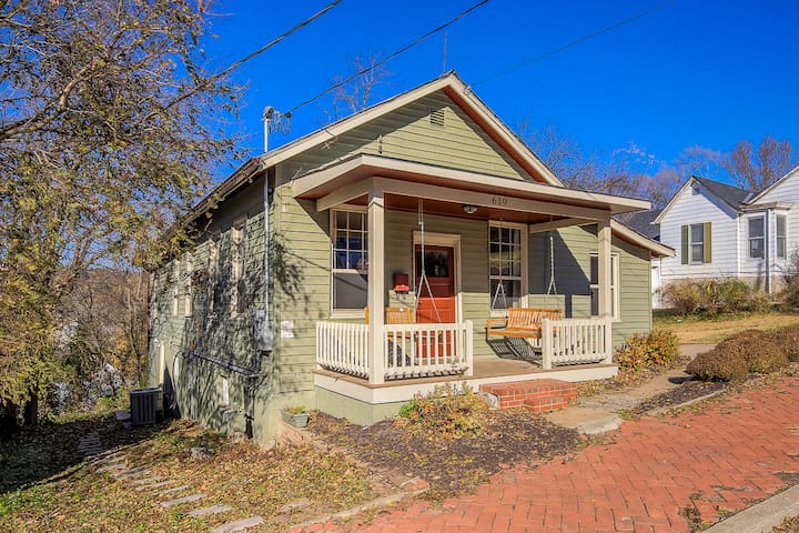 Top 8 Bed and Breakfast In Weston, Missouri | Trip101