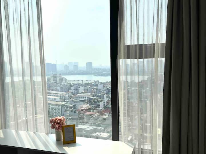 Westlake View, 3 Bed Room, 3 Toilets - Hanoi