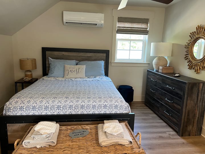 Hale Maluhia Pensacola - Pensacola, FL