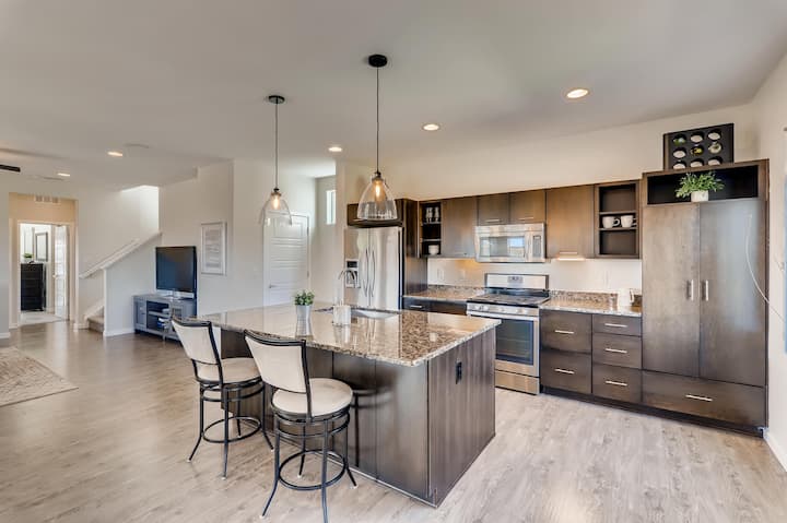 Hrcr3387 - Immaculate 3 Bedroom In Highlands Ranch - Highlands Ranch, CO